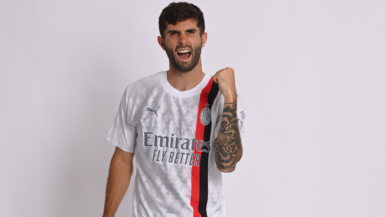 U.S. captain Pulisic unveils AC Milan's classy new away kit - ESPN