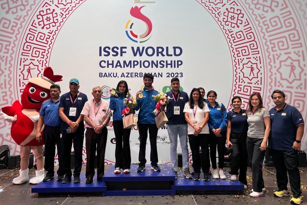 Shooting World Championship: Shiva Narwal and Esha Singh win pistol ...
