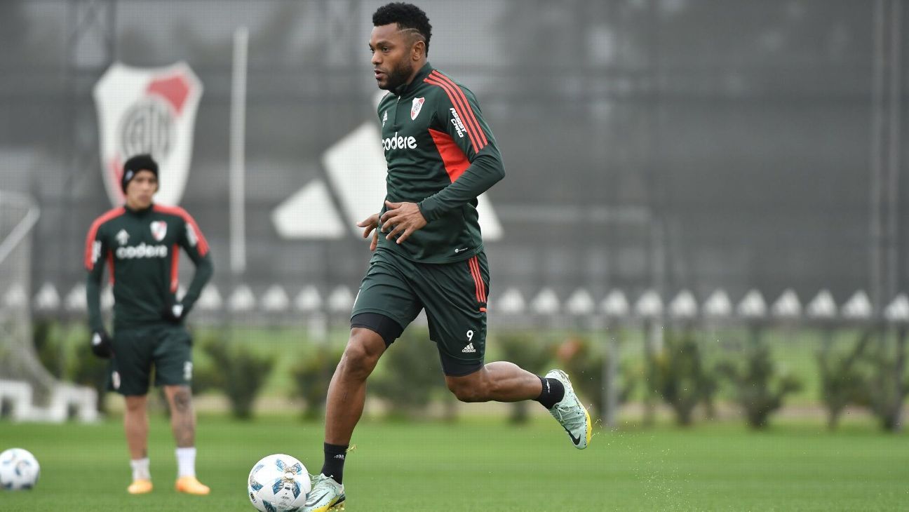 El equipo de River Plate ante Argentinos Juniors por la Copa de la Liga ...