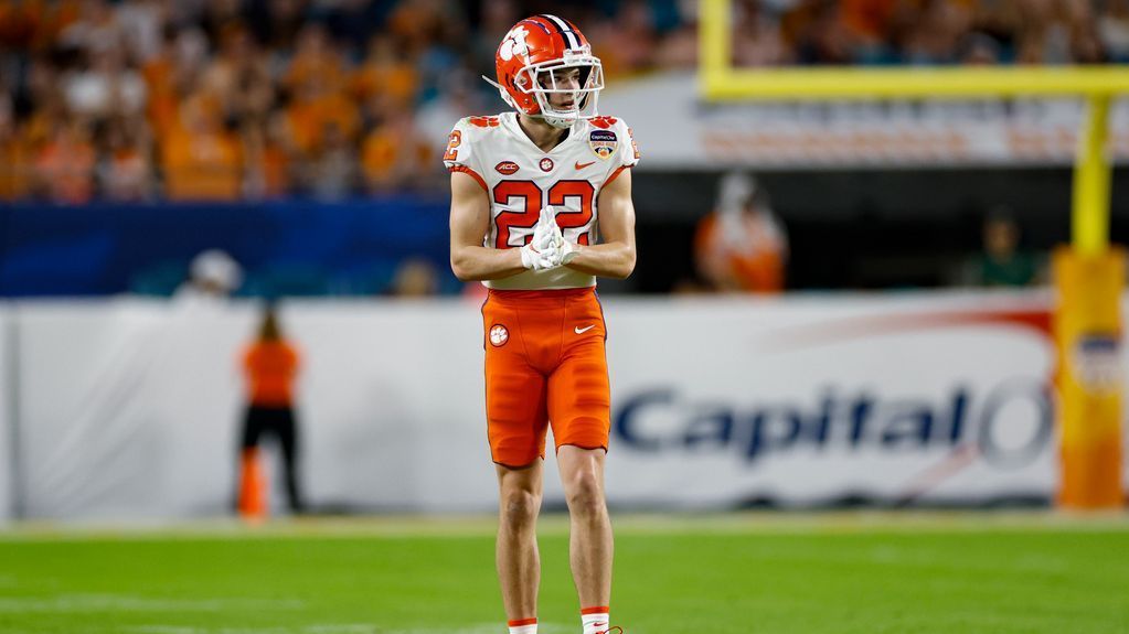 Clemson starting WR Cole Turner lost for season with injury - ESPN
