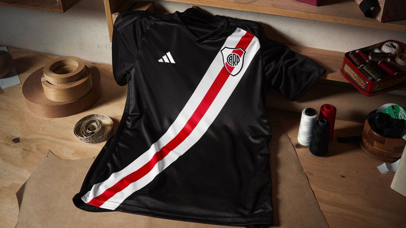 River Plate presenta una camiseta en honor a Ángel Labruna - ESPN