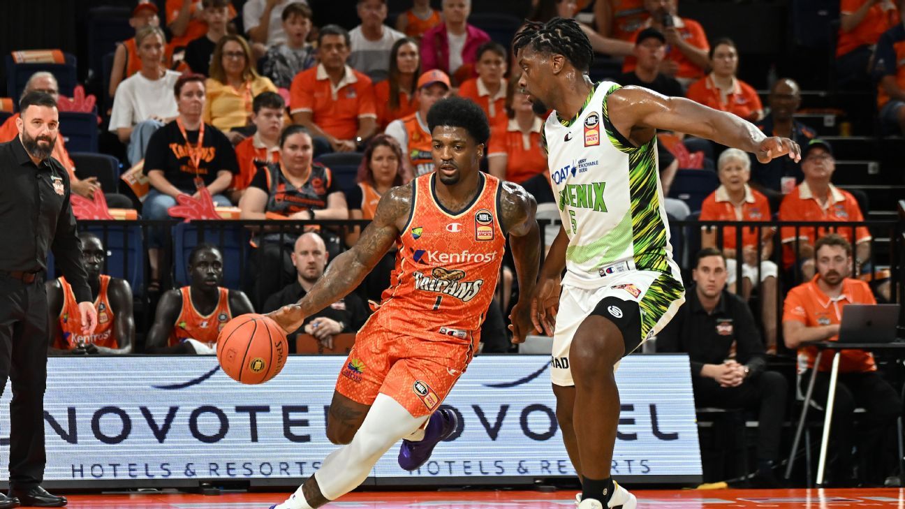 Taipans beat Phoenix after Cook suffers eye injury - ESPN