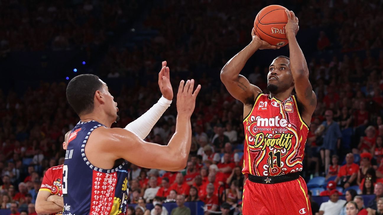 NBL Round 6 Cotton, Usher lift Wildcats to bounce back NBL win - ESPN