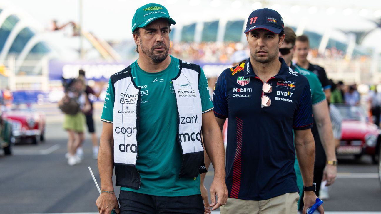 Checo Pérez y Fernando Alonso regalaron un duelo para la historia de la ...