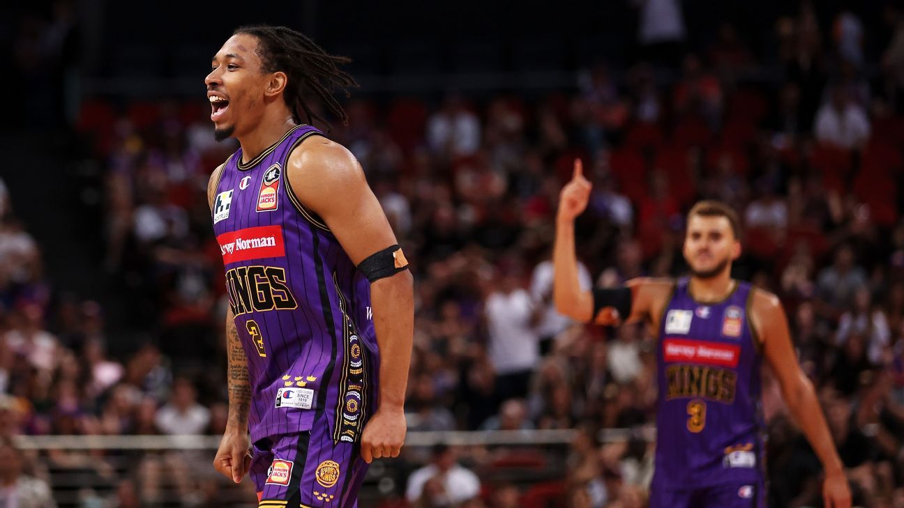 Adams stars in Kings' NBL fightback win over Bullets - ESPN