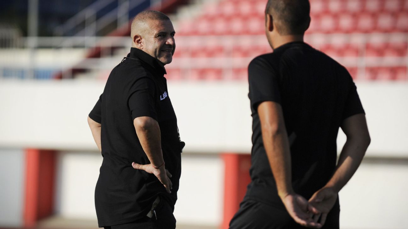 Los números de Julio Ribas al frente de la Selección de Gibraltar - ESPN