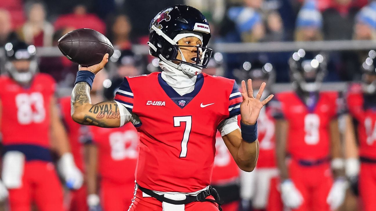Source Liberty Qb Kaidon Salter To Enter Transfer Portal Espn
