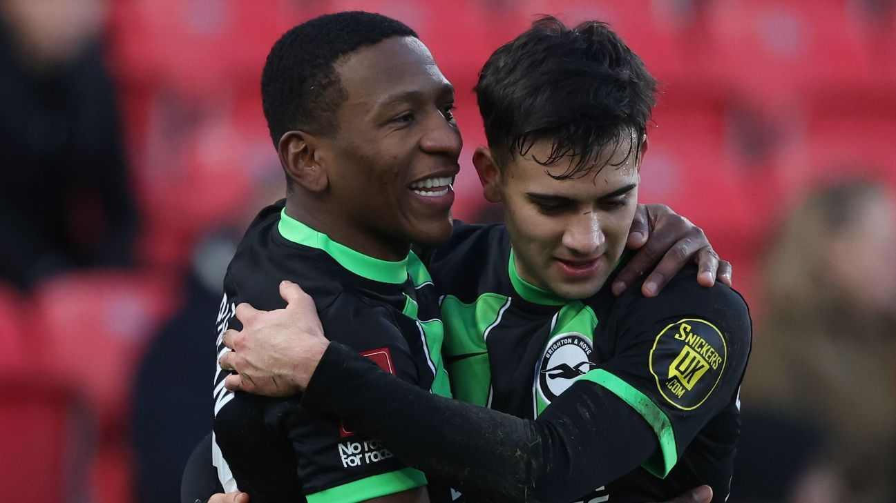 Otro golazo de Pervis Estupiñán: el ecuatoriano marcó ante Stoke por la ...