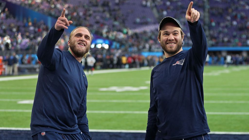 Patriots ofrecen quedarse con el equipo a hijos de Bill Belichick - ESPN