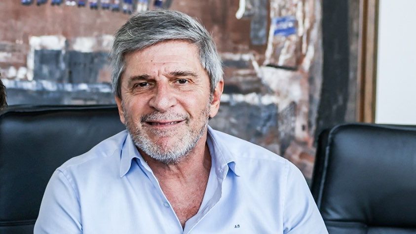 Alejandro Balbi: "Fue un escándalo el arbitraje del otro día. Me llama ...