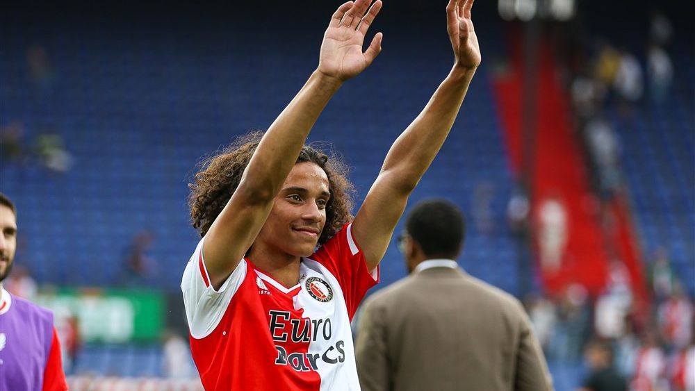 Feyenoord-talent Gjivai Zechiël aan de kant door knieblessure - ESPN