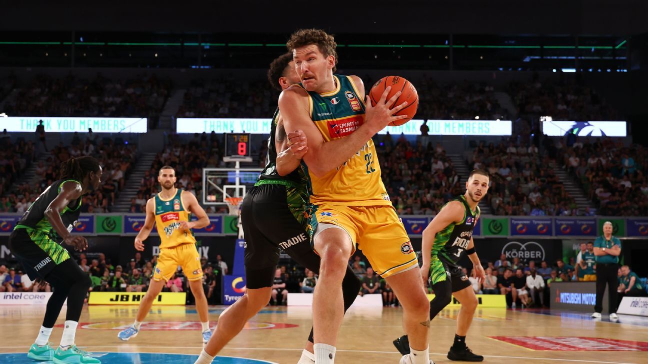 JackJumpers hammer increasingly shorthanded Phoenix in NBL - ESPN