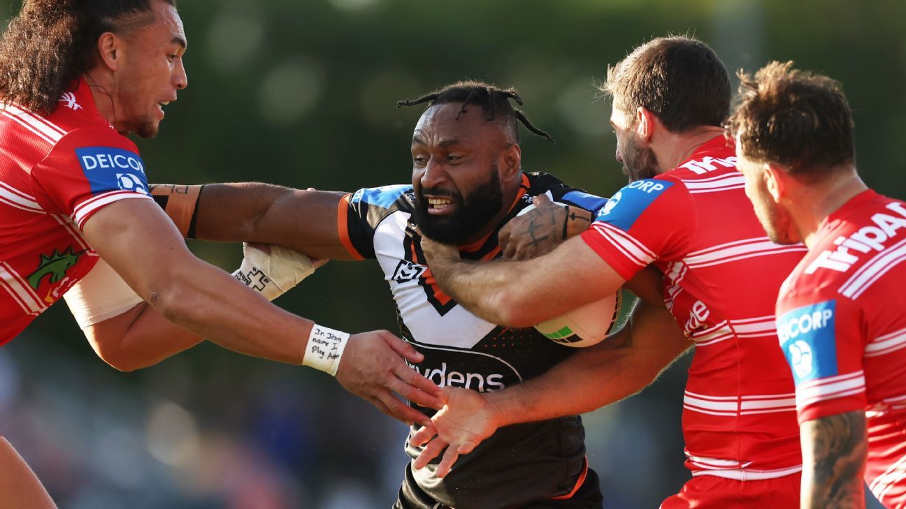 Justin Olam announces NRL retirement after knee issue - ESPN