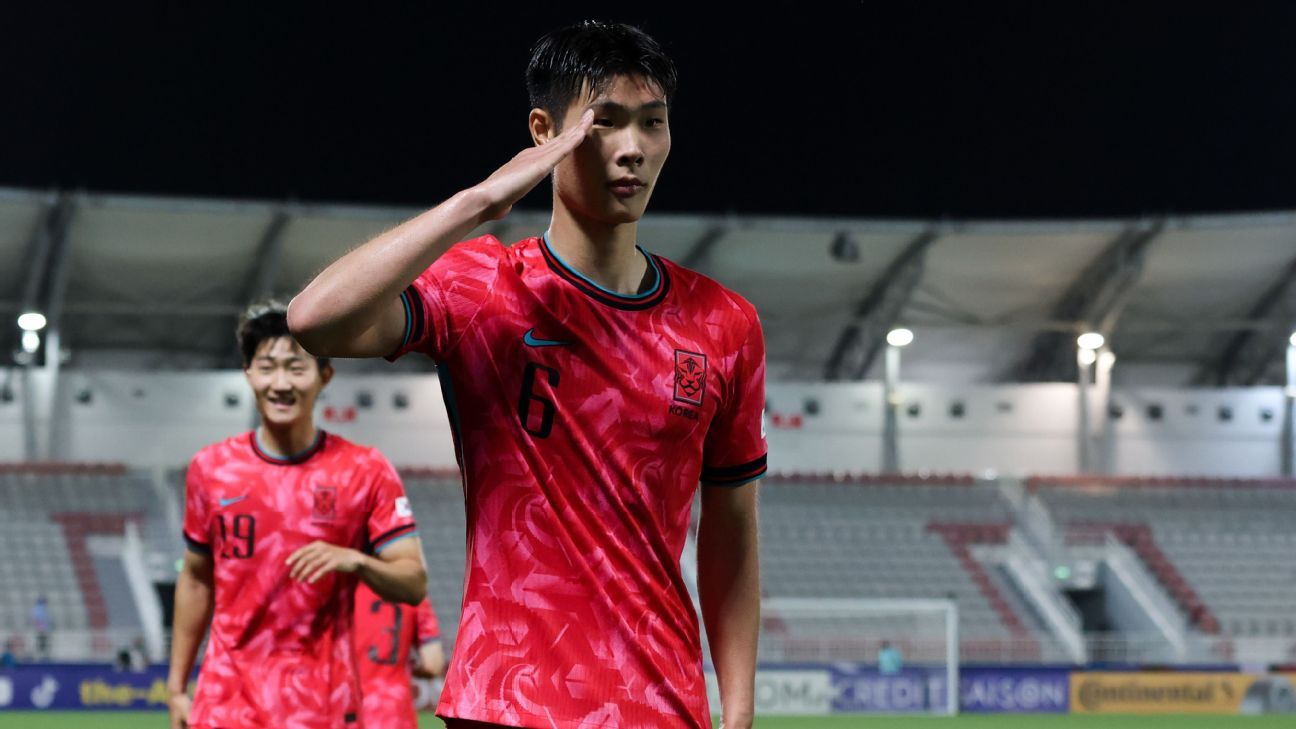 The unconventional striker emerging as a key figure to South Korea's ...
