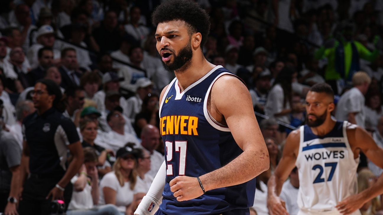 Jamal Murray beats halftime buzzer with 55-foot heave - ESPN
