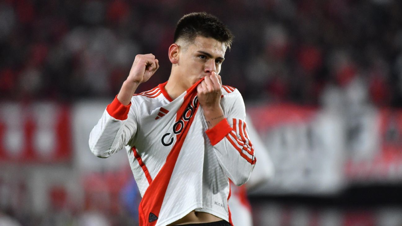 Echeverri destrabó el partido para River ante Belgrano con una gran definición - ESPN
