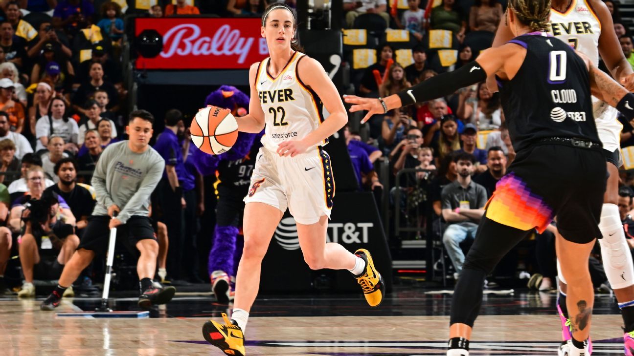 Clark delivers in Fever win, draws praise from Mercury's Taurasi - ESPN