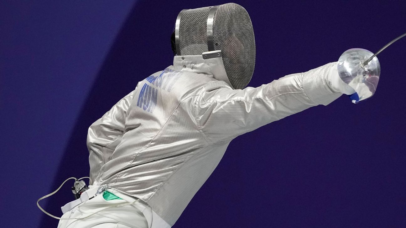 Olympic streak ends as Hungarian fencer Aron Szilagyi loses - ESPN