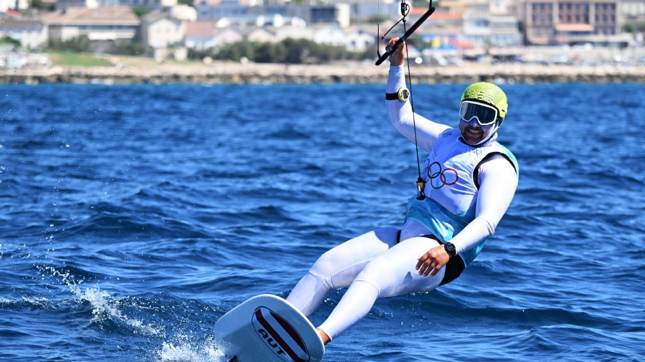 Austria's Valentin Bontus wins Olympic gold in men's kitesurfing - ESPN