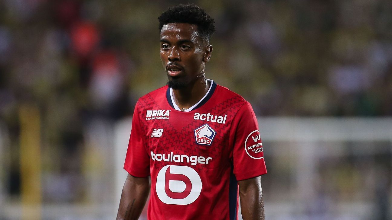 Angel Gomes, Noni Madueke in Lee Carsley's first England squad - ESPN