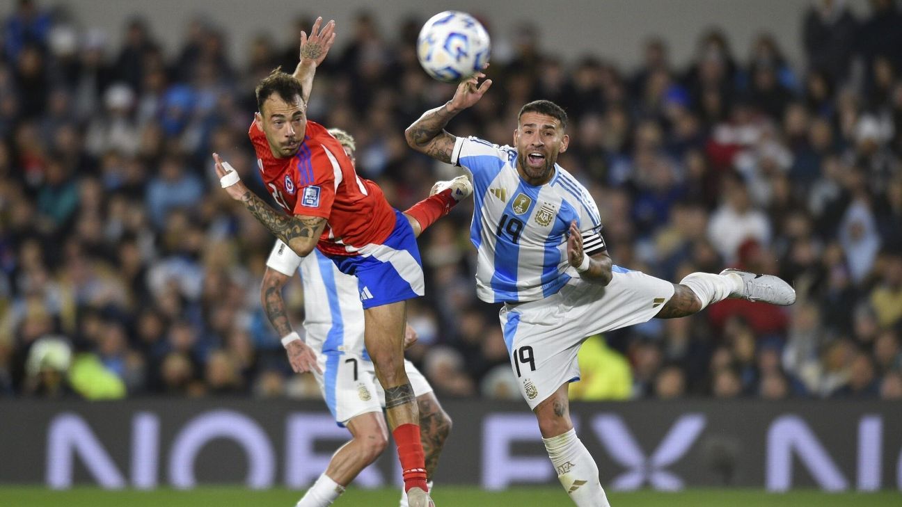 Matías Catalán reventó el palo y acercó a Chile al gol ante Argentina ...