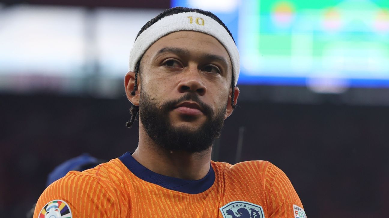 Depay geniet na groots onthaal bij debuut: "Heel bijzonder" - ESPN