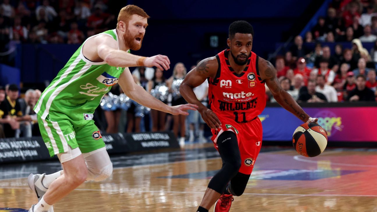 NBL: Perth Wildcats excite HoopsFest in first up win over Phoenix - ESPN