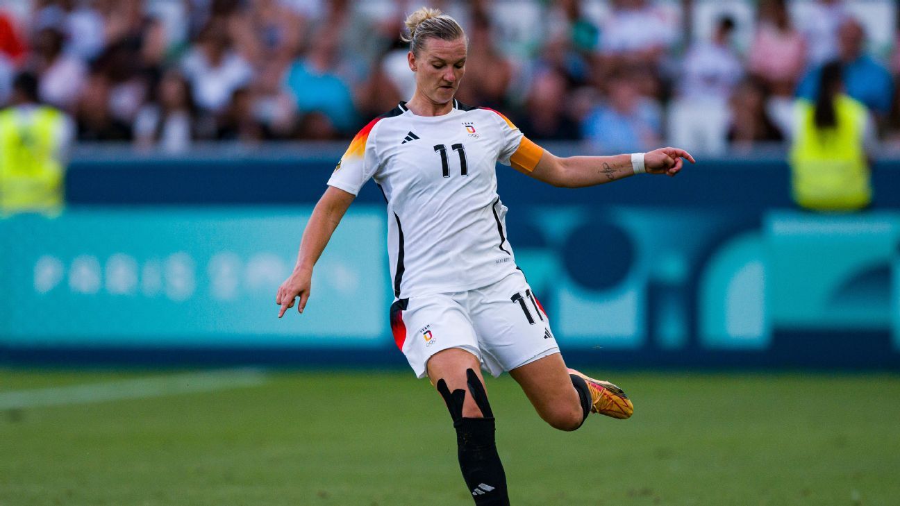 Germany's Alexandra Popp announces international retirement - ESPN