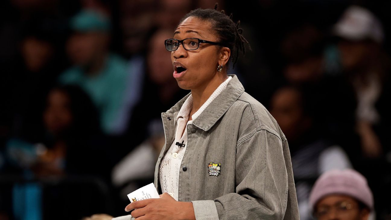 Las Dream despiden a la entrenadora Tanisha Wright - ESPN