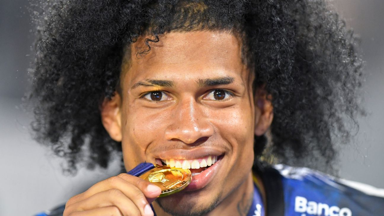 Los jugadores de Liga de Quito y el último adiós a Marco Angulo - ESPN