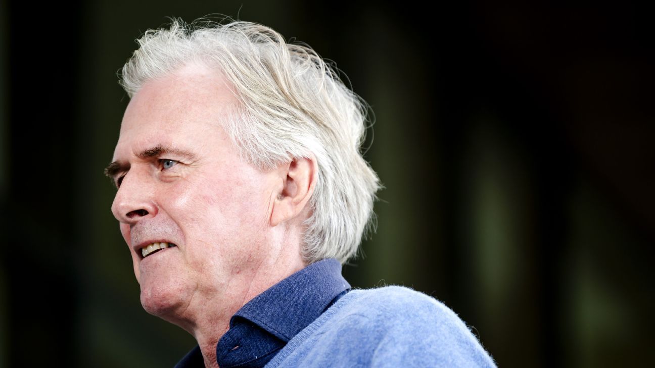 Reijntjes houdt hoop ondanks recordstraf Vitesse: "Straks alleen nog ...