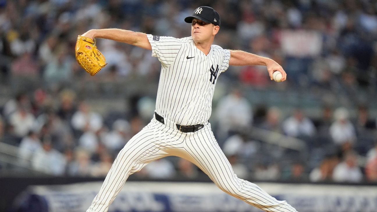 Pirates y Caleb Ferguson firman por 3 mdd y un año - ESPN