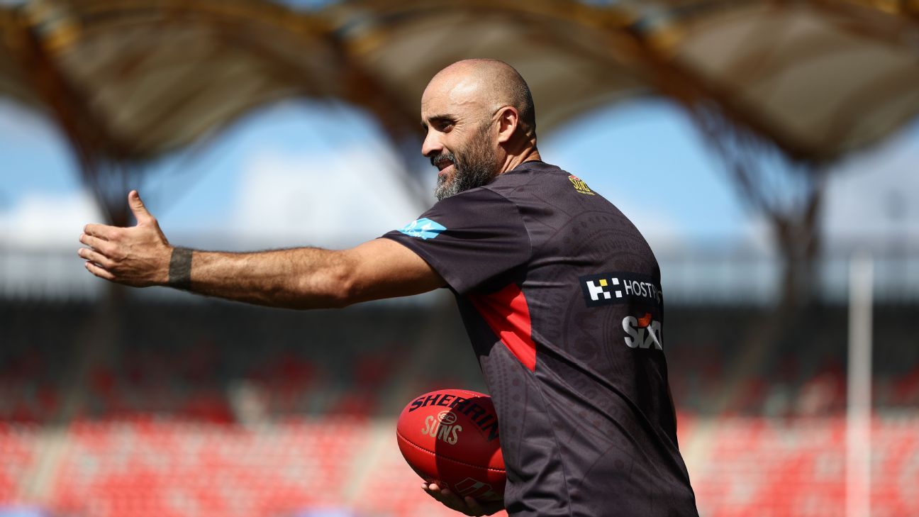 Former North coach Shaw signs as Suns' AFLW boss - ESPN