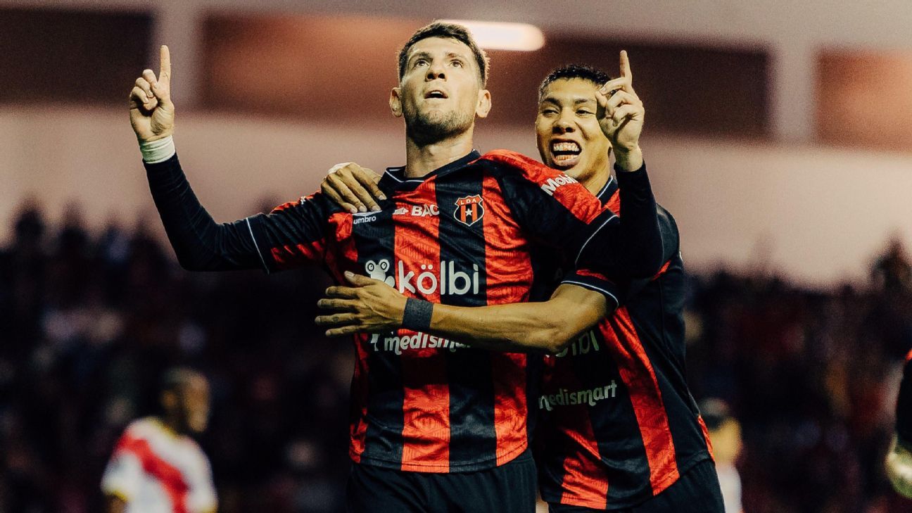 Alajuelense sueña con Mundial de Clubes ante resolución de FIFA - ESPN