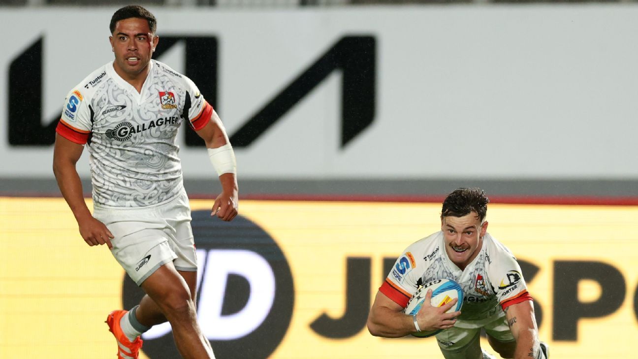 Super Rugby Pacific: McKenzie le dio un triunfazo a Chiefs ante Blues ...