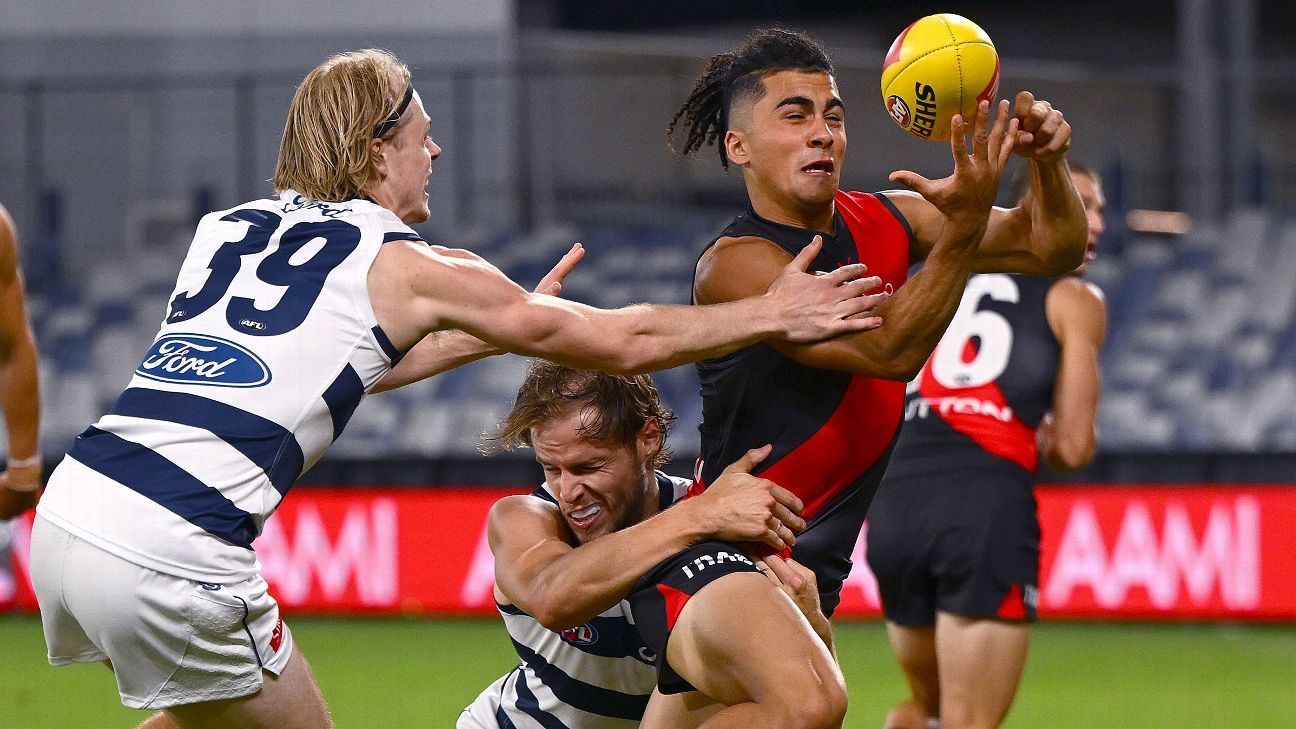 Isaac Kako, Nate Caddy lead young Bombers to AFL win - ESPN