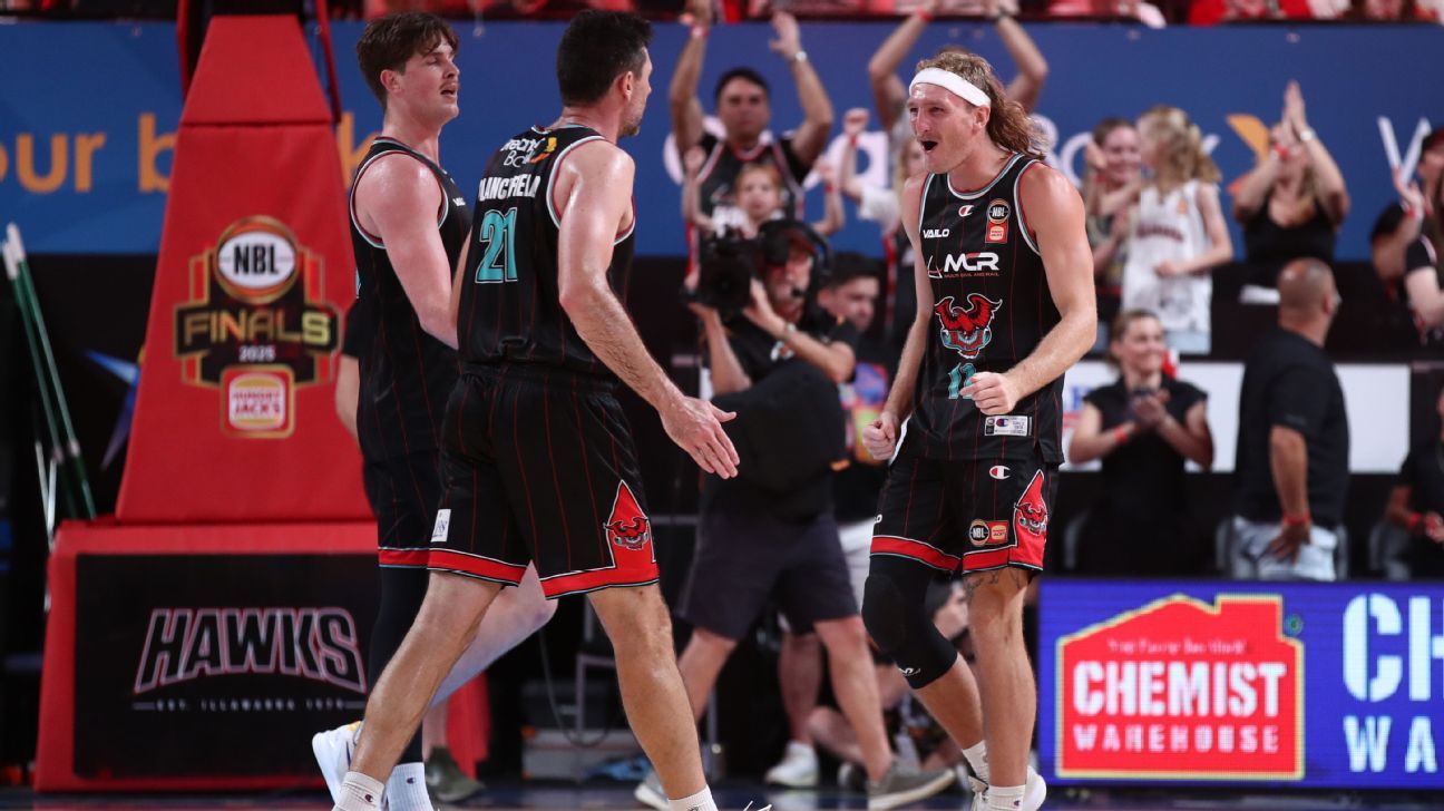Hawks beat Phoenix in NBL semi-final opener - ESPN