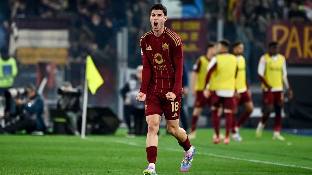 Video: El golazo de Soulé para el empate de Roma ante Lazio en el derbi ...