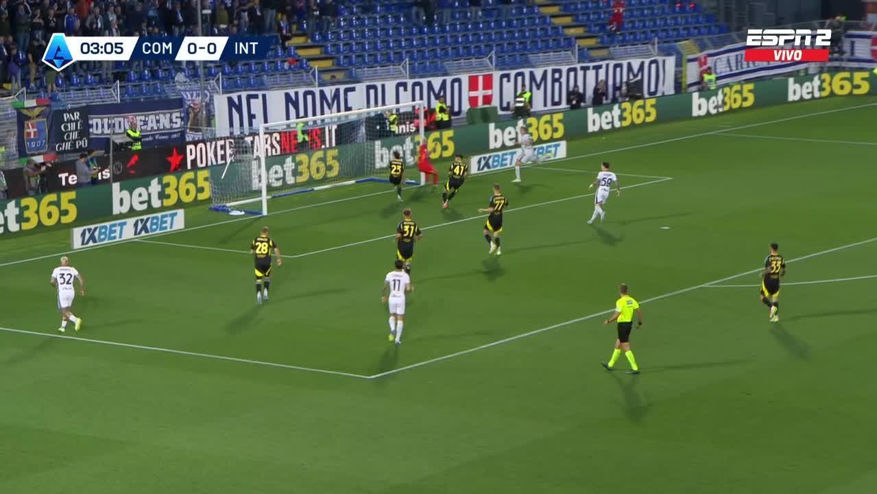 Se festeja en Nápoles: la tremenda salvada de Máximo Perrone en Como vs ...