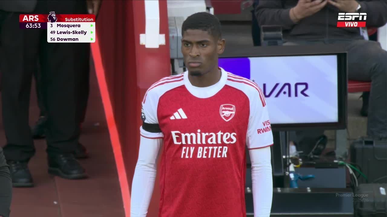 Cristhian Mosquera debutó oficialmente en Arsenal vs. Leeds - ESPN