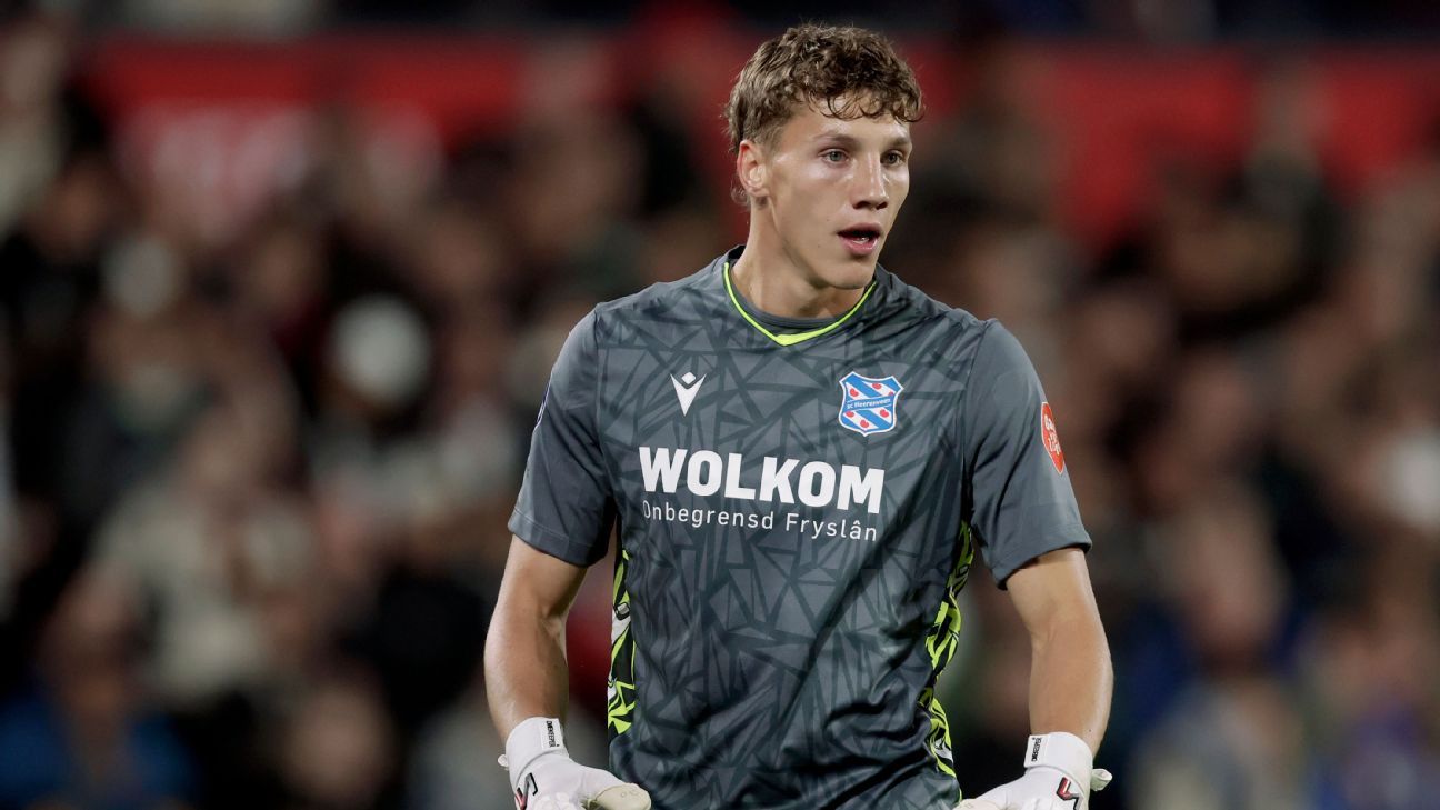 Klaverboer verslikt zich in nieuwe spelregel: "Dit is gewoon dom" - ESPN