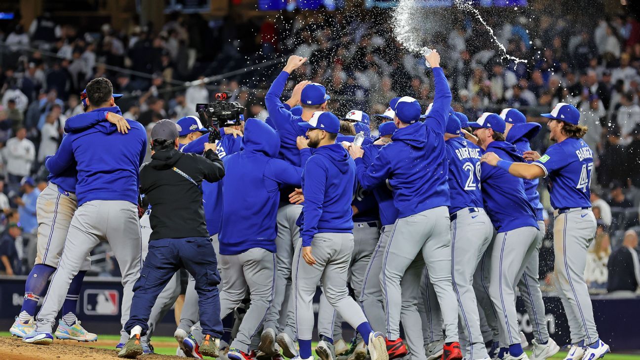 MLB division series: Live updates, analysis on Day 5 - ESPN