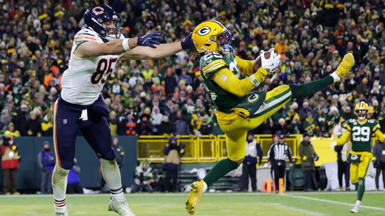 Bears' Caleb Williams laments late interception vs. Packers - ESPN
