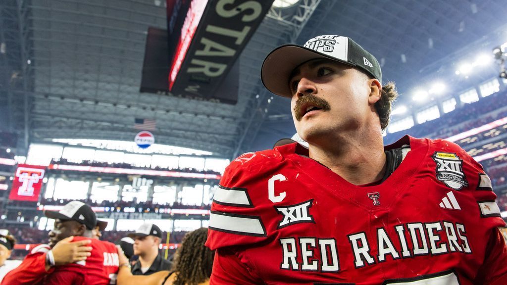 Texas Tech LB Jacob Rodriguez wins Bronko Nagurski Award - ESPN