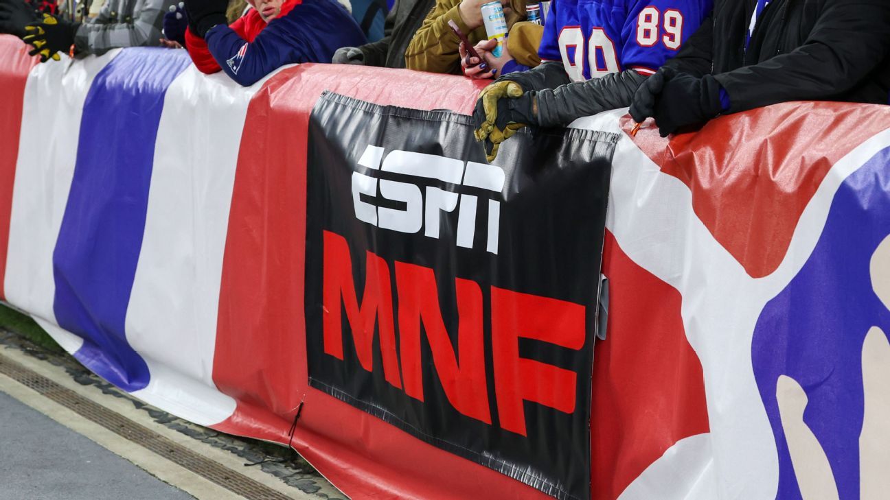 Monday Night Football history: Notable records, stats, facts - ESPN