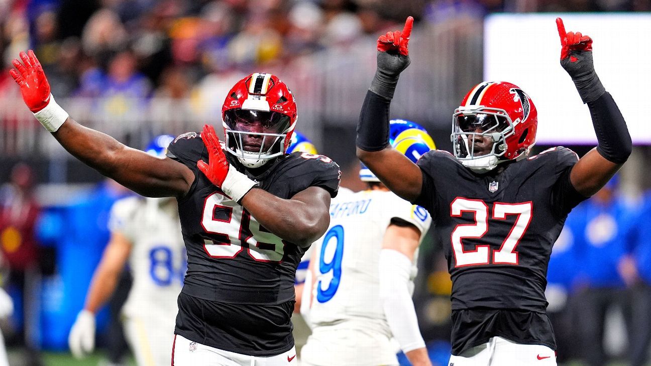 NFL Week 17: Biggest questions, takeaways for every game - ESPN