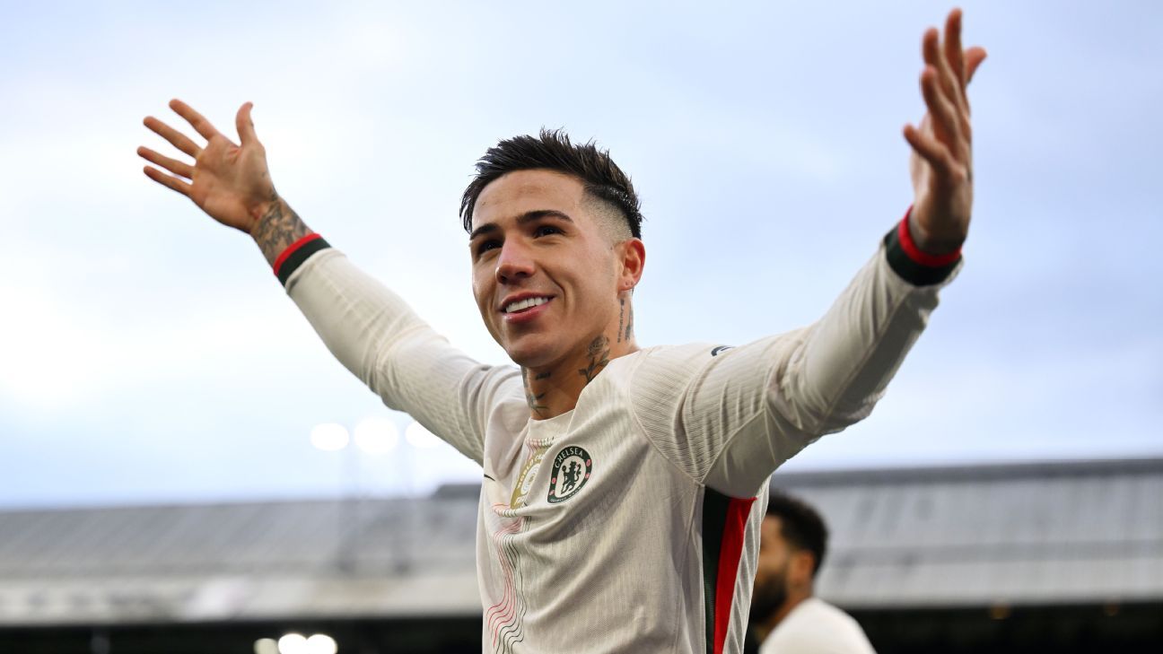 Enzo Fernández liquidó Crystal Palace-Chelsea con un gol de penal - ESPN