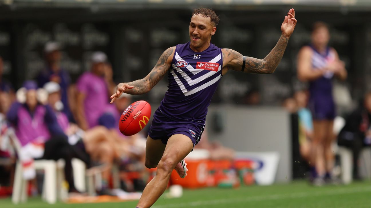 'Absolute Freak': Mason Cox in awe of Shai Bolton's 'shifty' start to ...