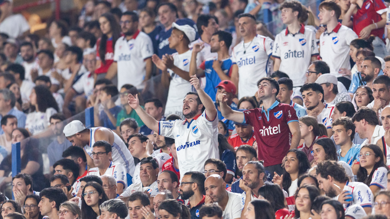 Nacional recibió una nueva multa por el comportamiento de su hinchada ...