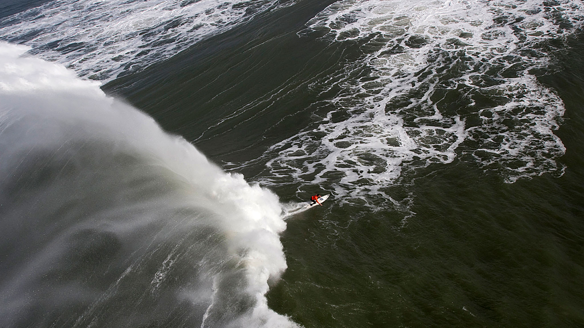 A Big Wave Surfing History